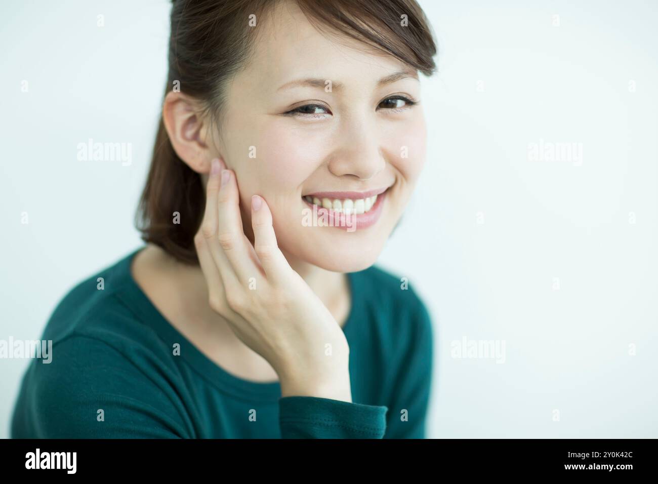 Her hand gazing hi-res stock photography and images - Alamy