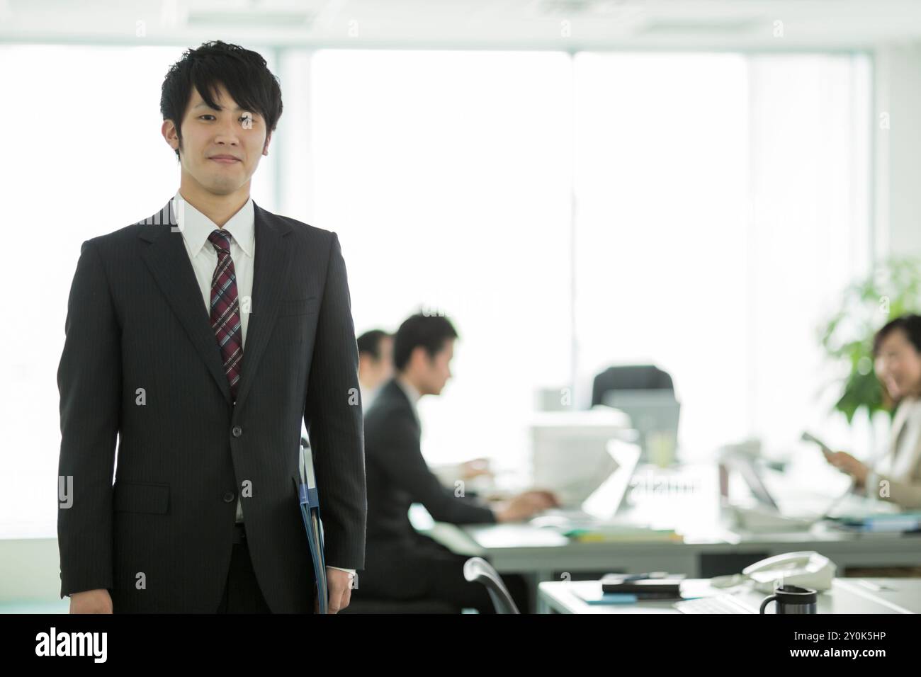 Male japanese businessman working office hi-res stock photography and ...