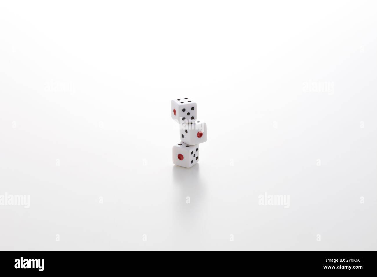 Mono dice hi-res stock photography and images - Alamy