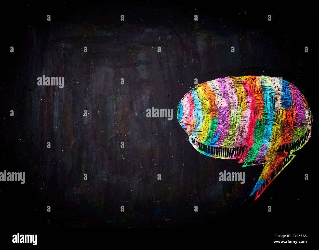 Crayon speech bubbles hi-res stock photography and images - Alamy