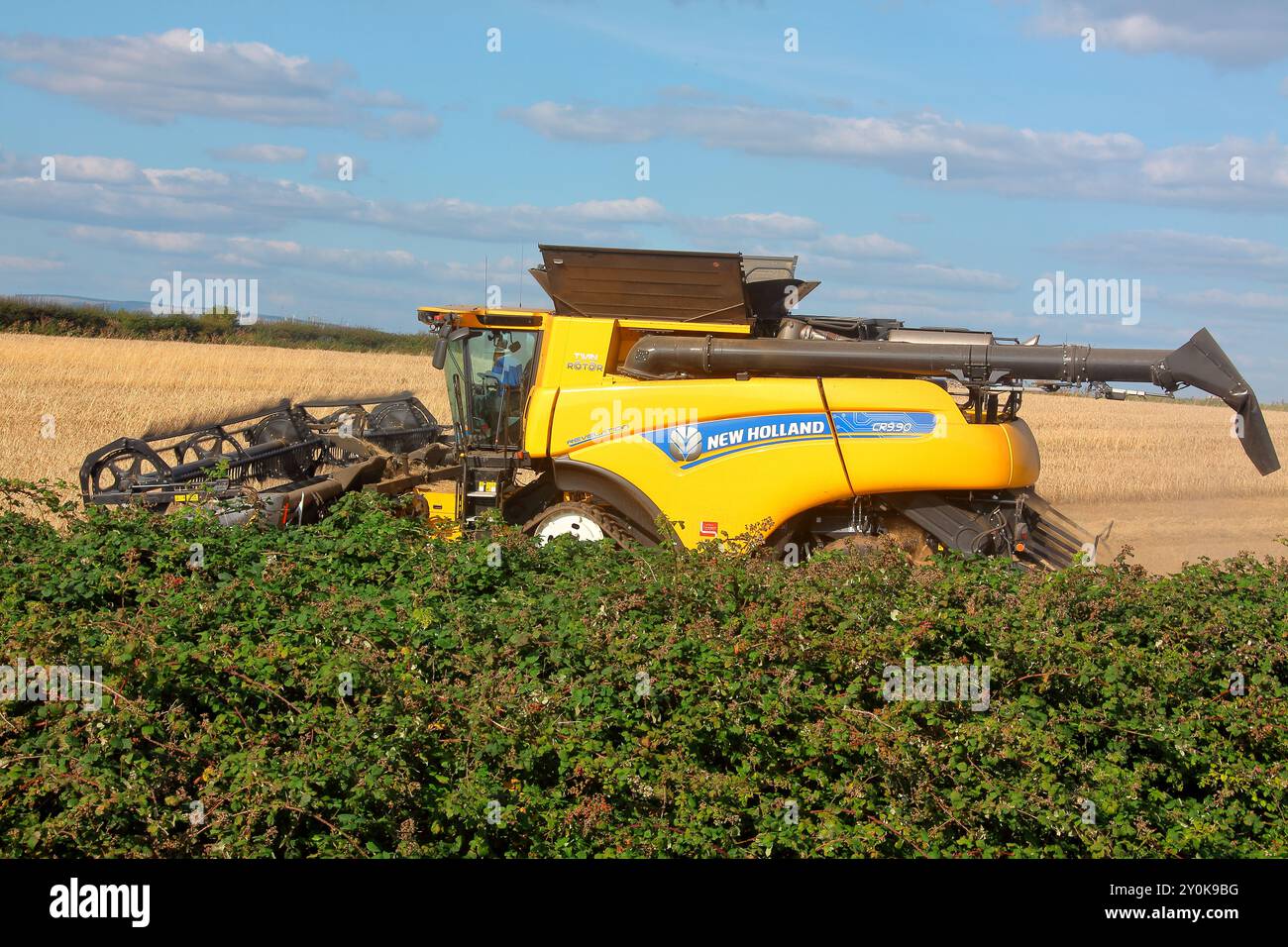 Cutter and winnower all in one hi-res stock photography and images - Alamy