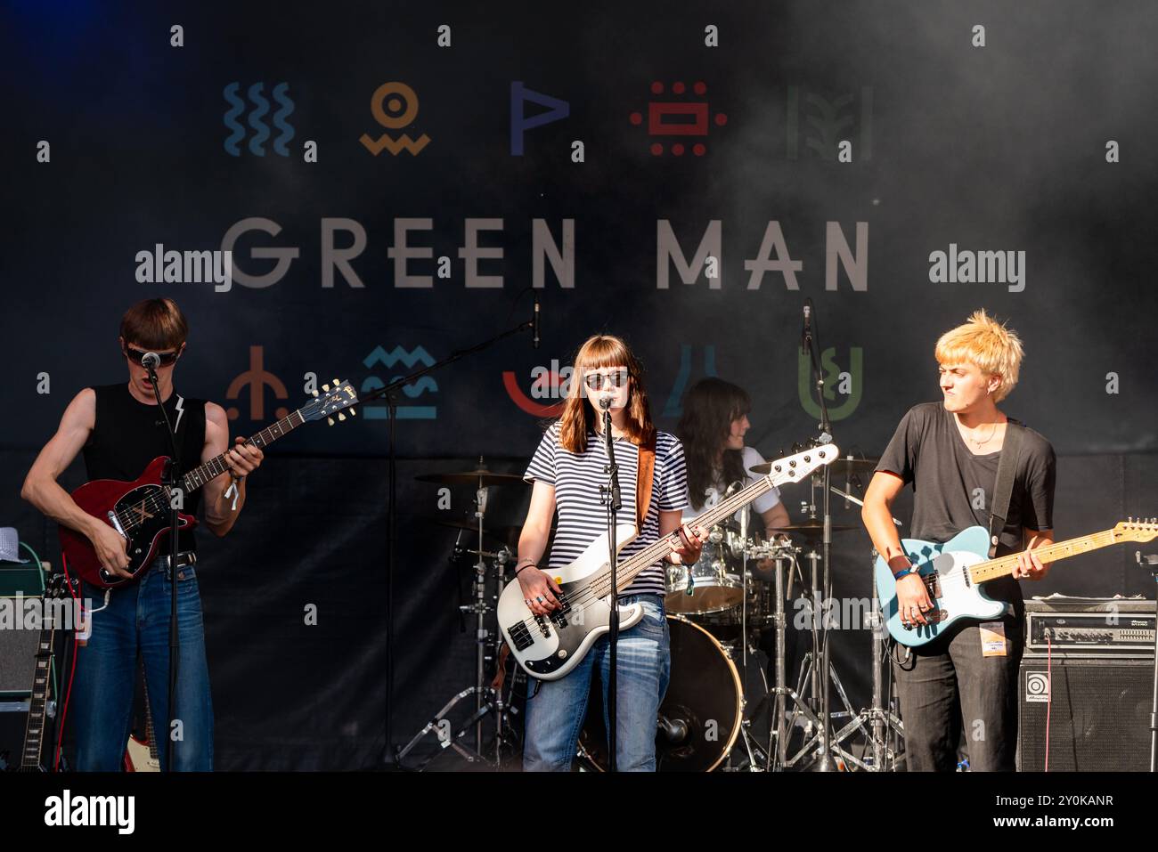 MAN/WOMAN/CHAINSAW, CONCERT, 2024: The band Man/Woman/Chainsaw play the ...