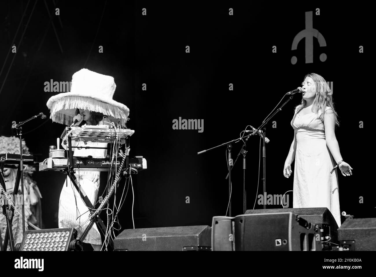 MERMAID CHUNKY, CONCERT, 2024: The eccentric band Mermaid Chunky put on ...