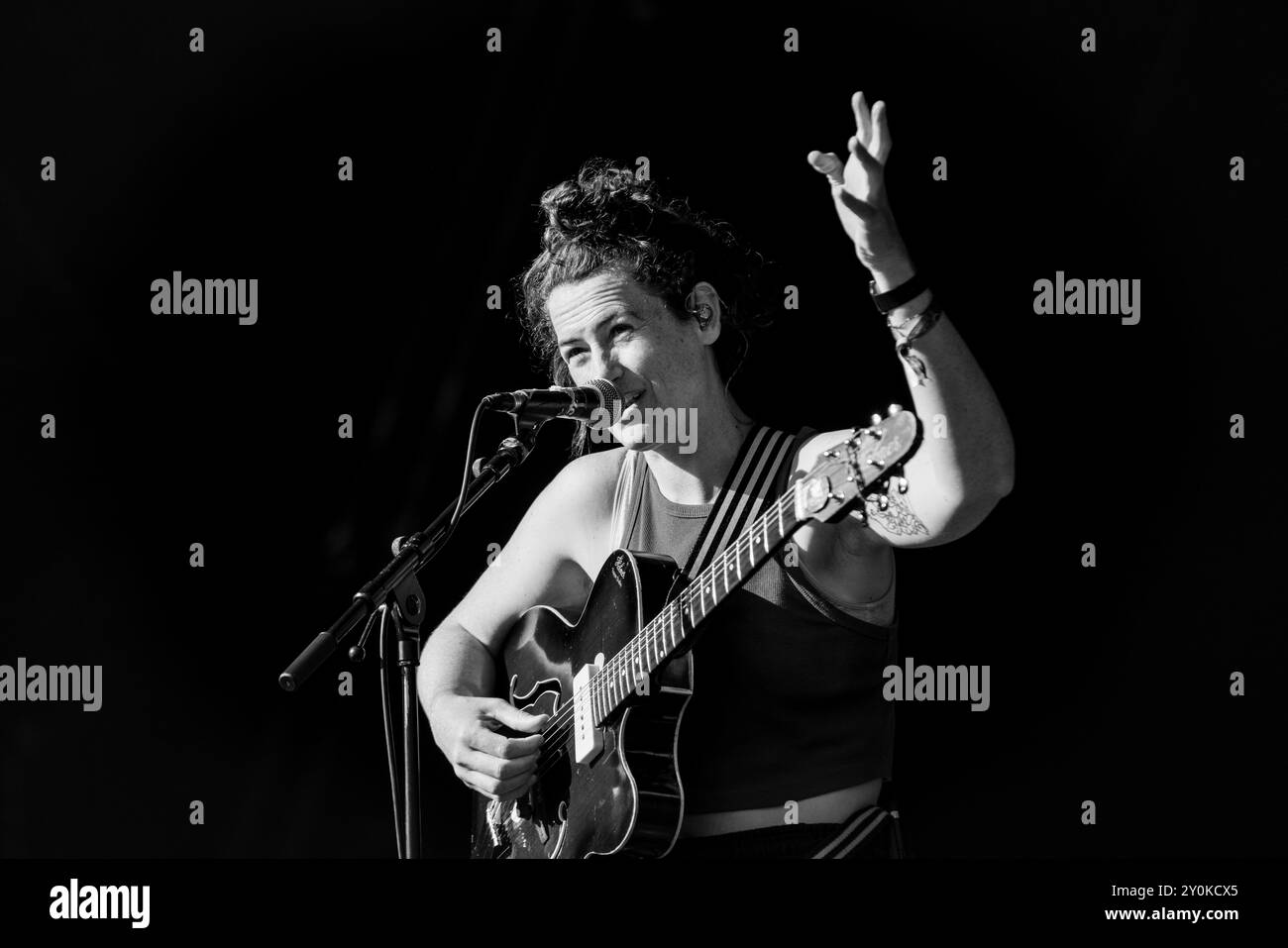 KATE STABLES, THIS IS THE KIT, CONCERT, 2024: Kate Stables the leader ...