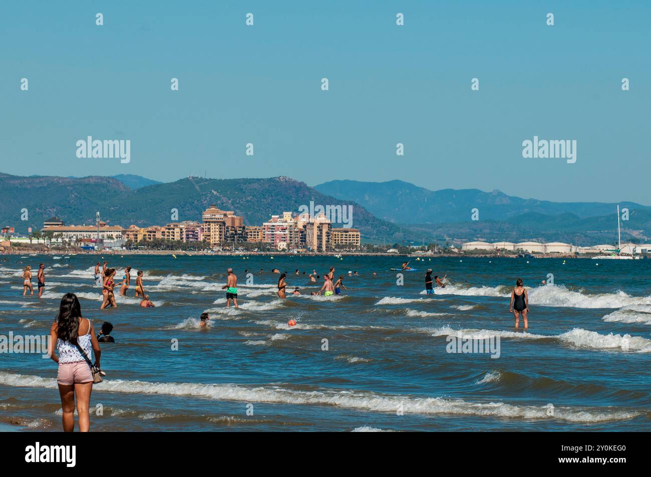 Playa de la Malvarrosa (Malvarrosa beach), Valencia, Spain Stock Photo ...