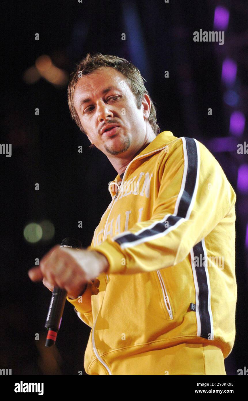 Verona Italy 18/09/2004: Neffa , Italian singer, during the television ...