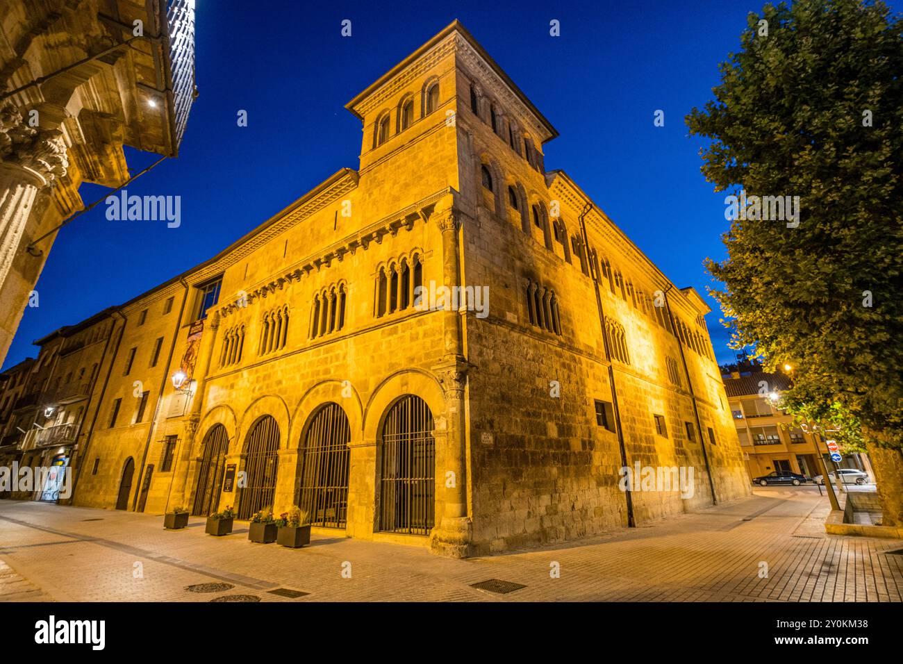 Palace of the Kings of Navarre, Museum in a 12th century Romanesque ...