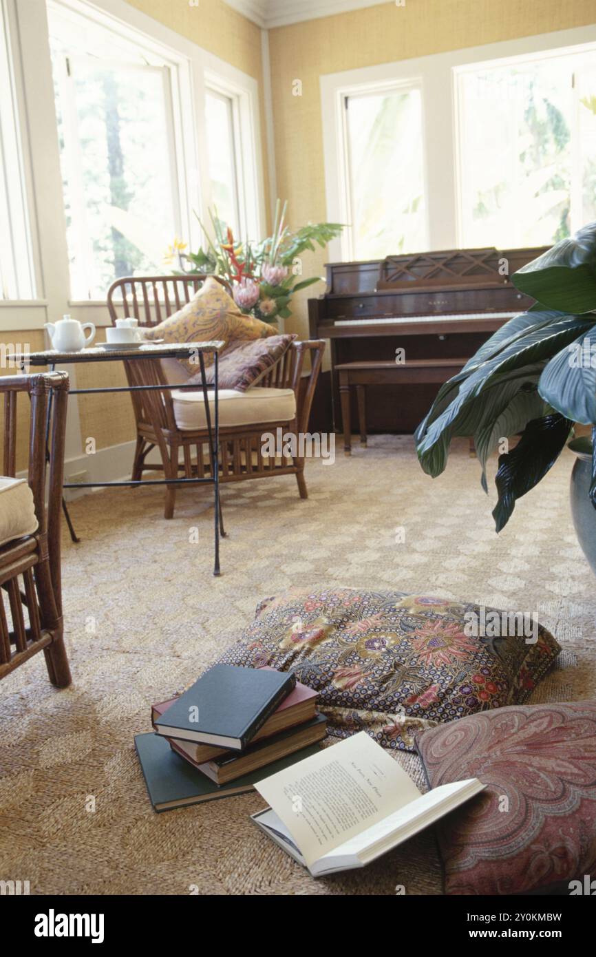 Interior of instrument room hi-res stock photography and images - Alamy