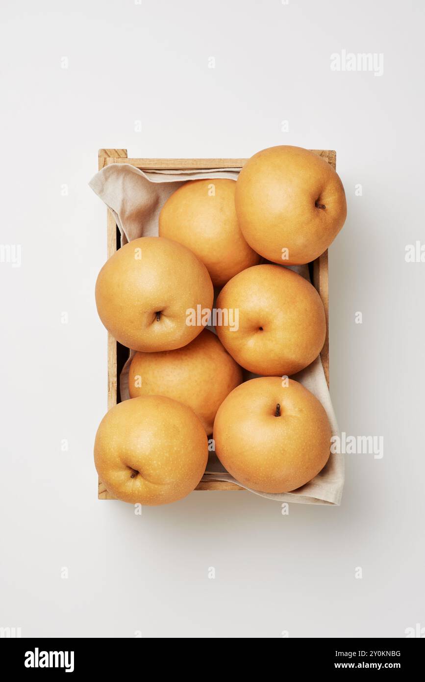 Indoor photograph of pears hi-res stock photography and images - Alamy