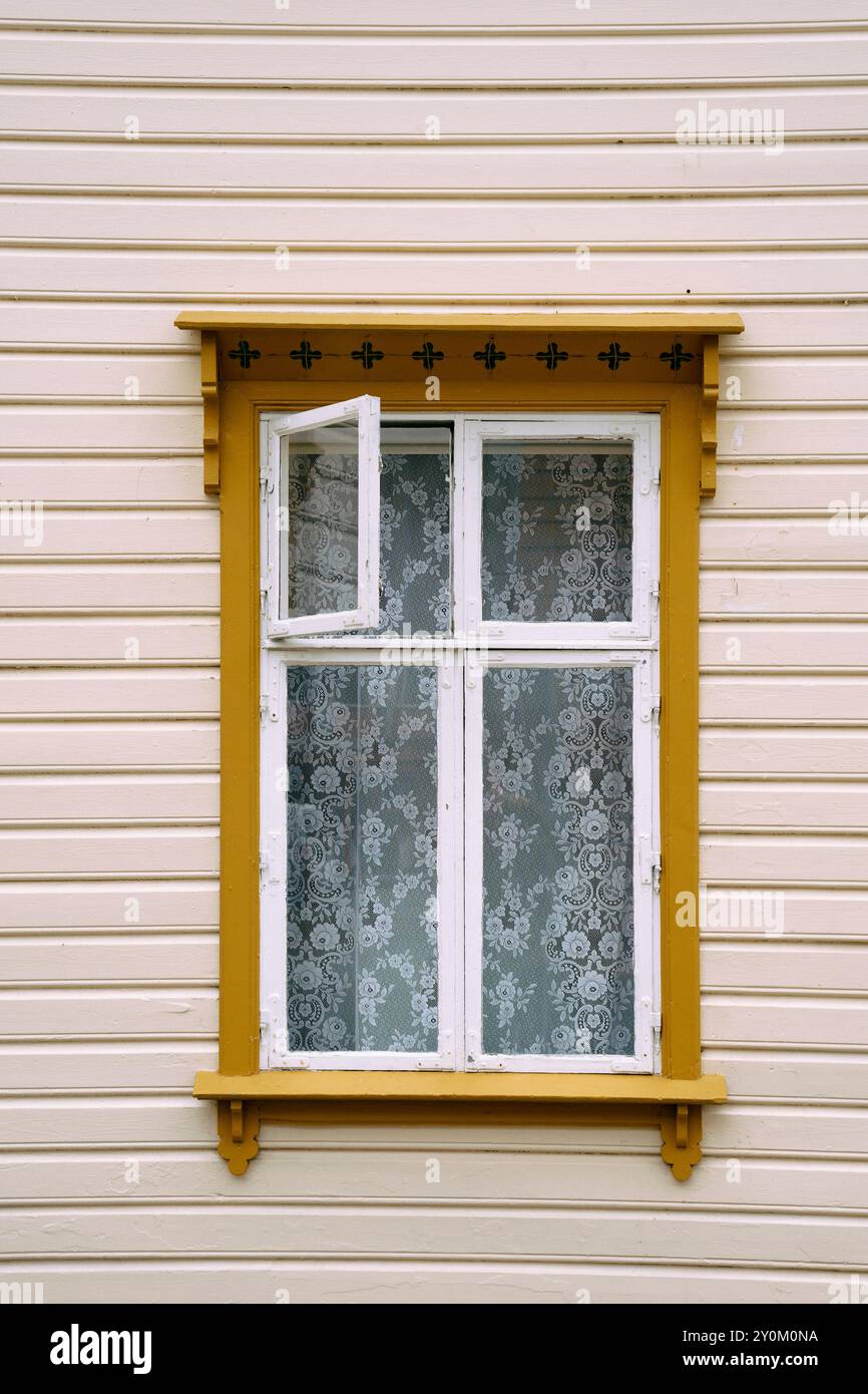 Vernacular architecture norway hi-res stock photography and images - Alamy
