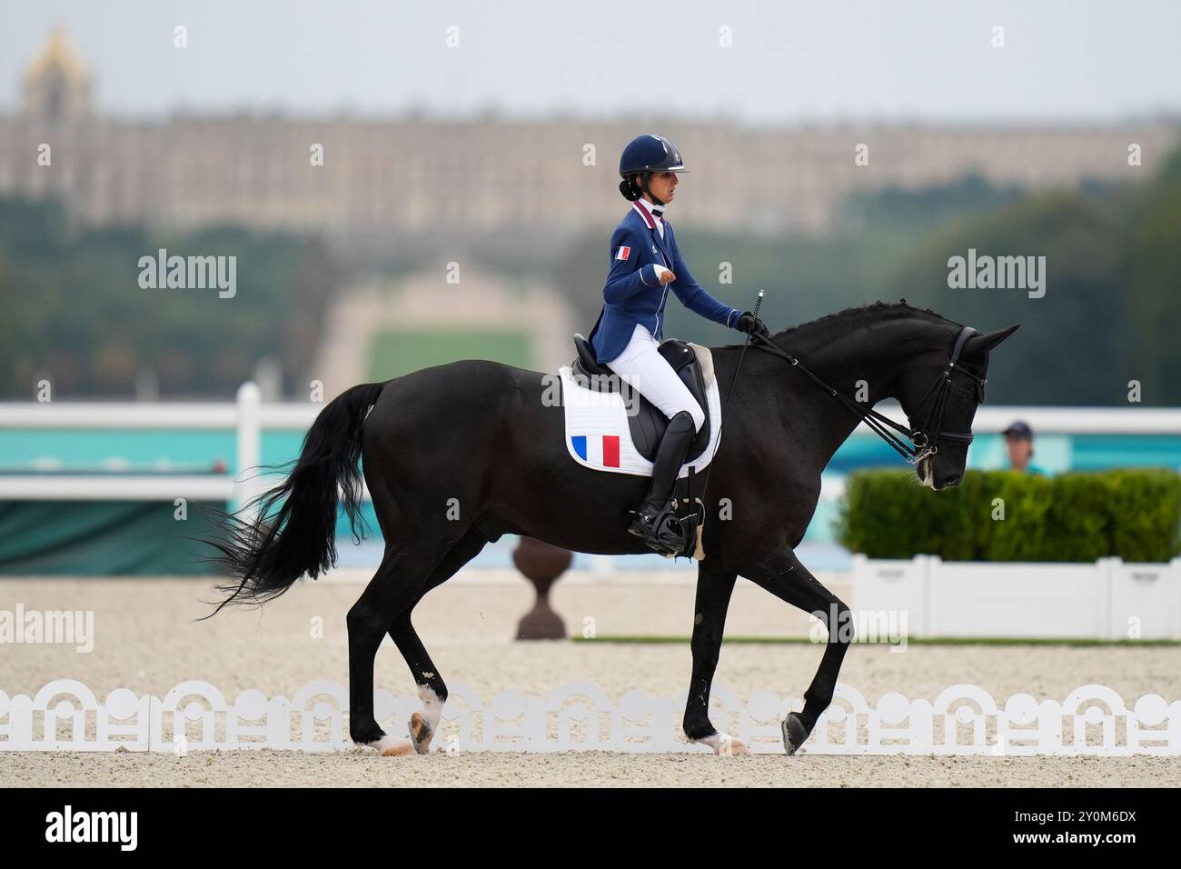 France's Chiara Zenati riding Swing Royal during the the Individual ...
