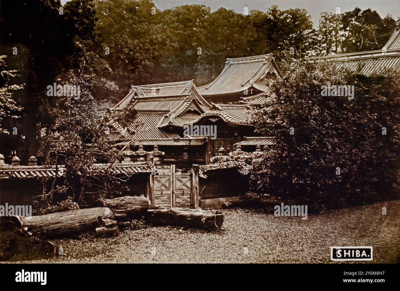 Zojoji Tokyo 1871 Baron Raimund von Stillfried—Baron Raimund von ...