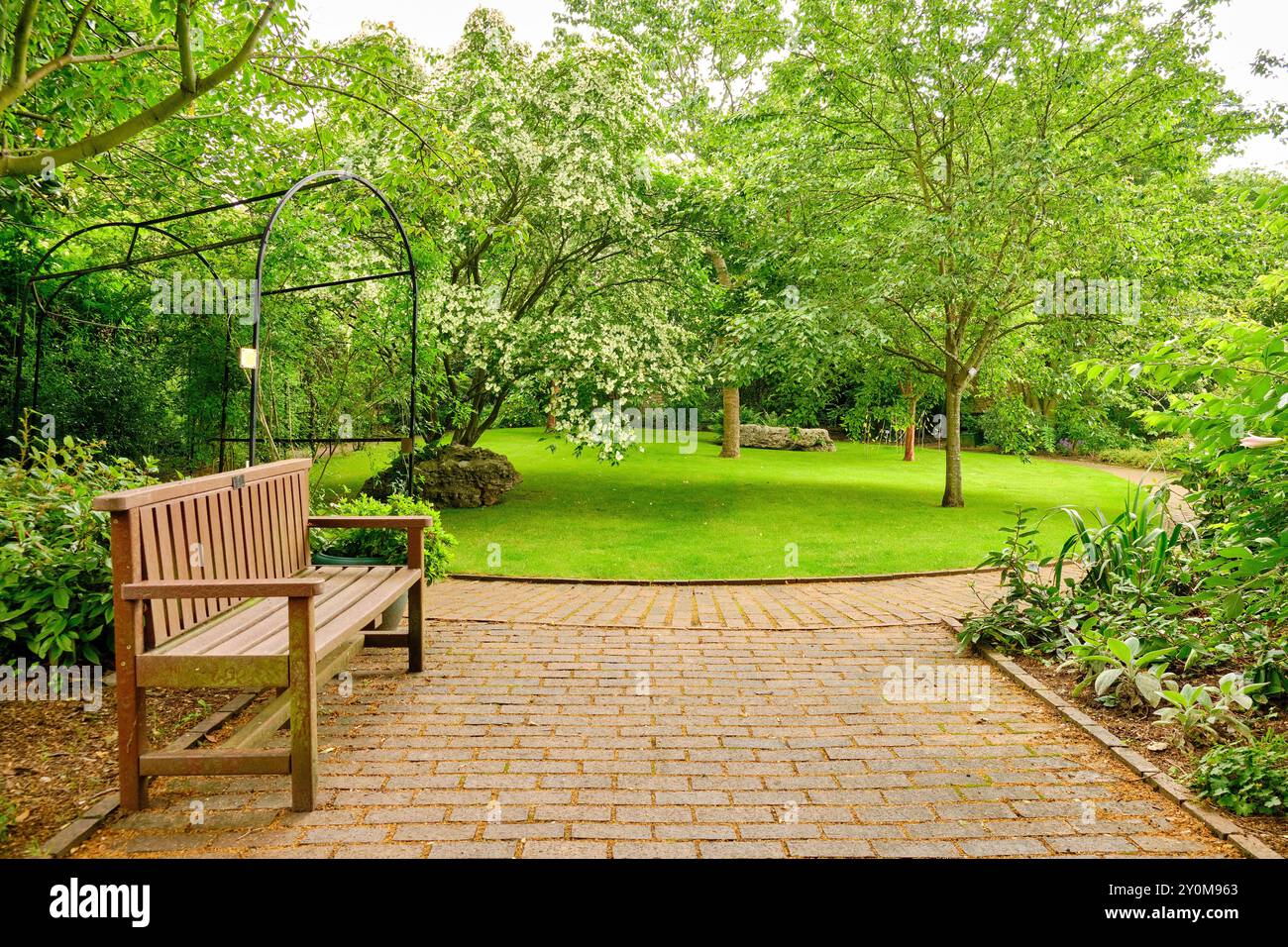 Inside the tranquil Ernest Wilson Memorial Garden, Chipping Campden ...