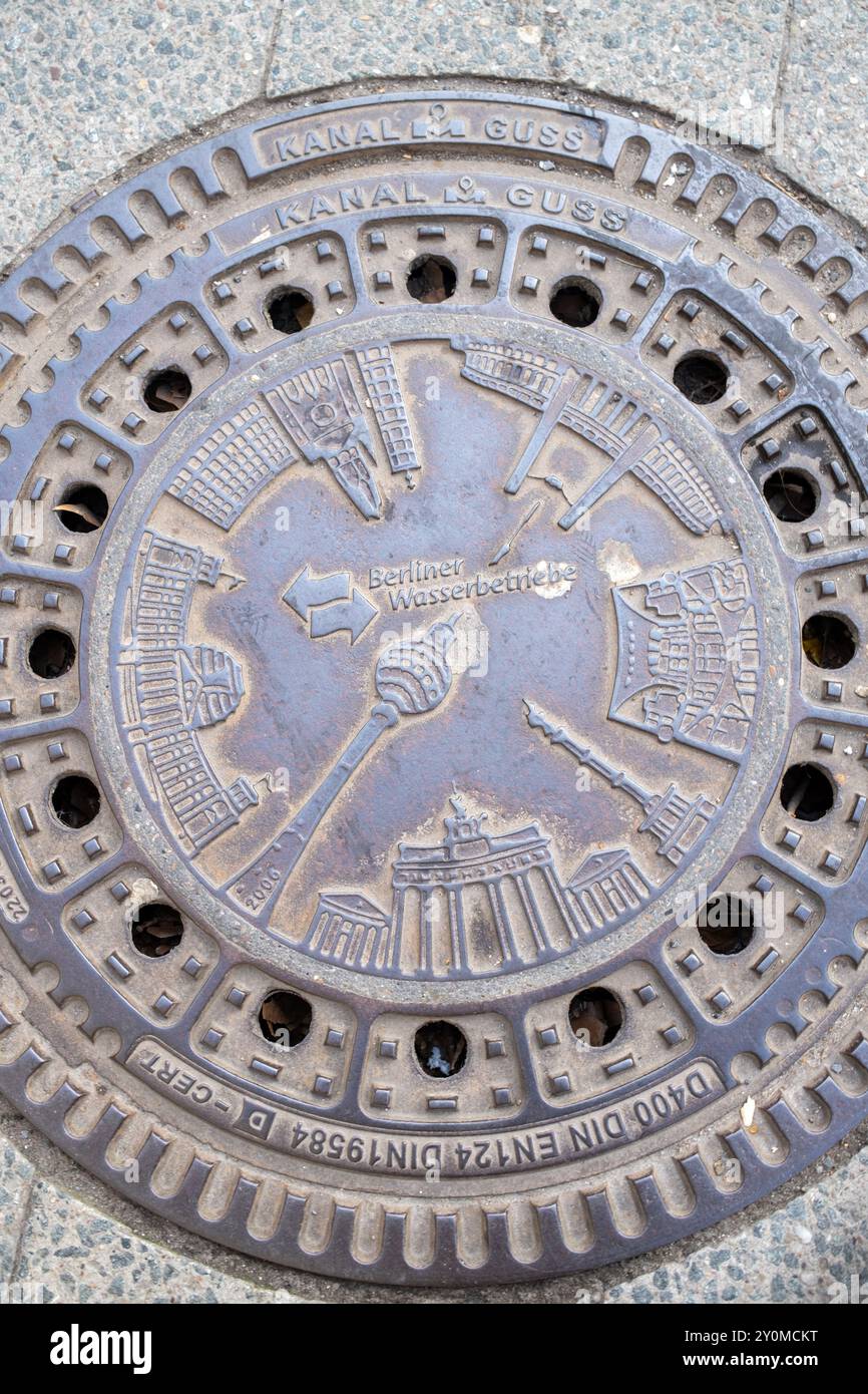 Decorative Manhole Cover in Berlin Germany Stock Photo - Alamy