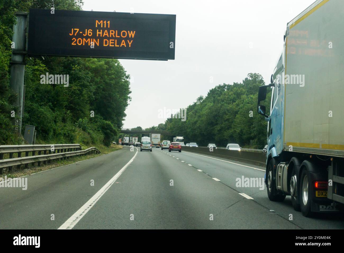 Traffic warning signs on motorway hi-res stock photography and images ...