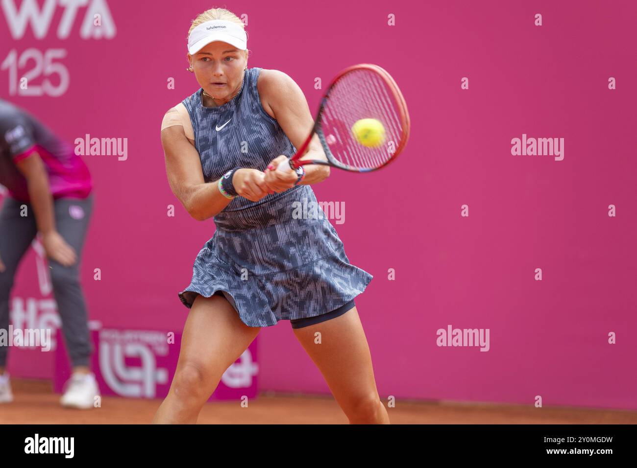 Montreux Switzerland, 09 03 2024: Jenny Duerst (SWI) vs Tara Wurth (CRO ...
