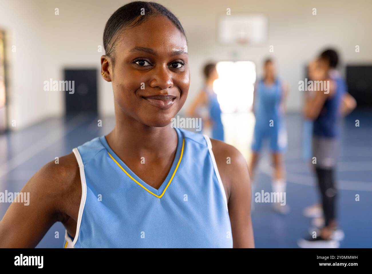 Female basketball teammates standing hi-res stock photography and ...