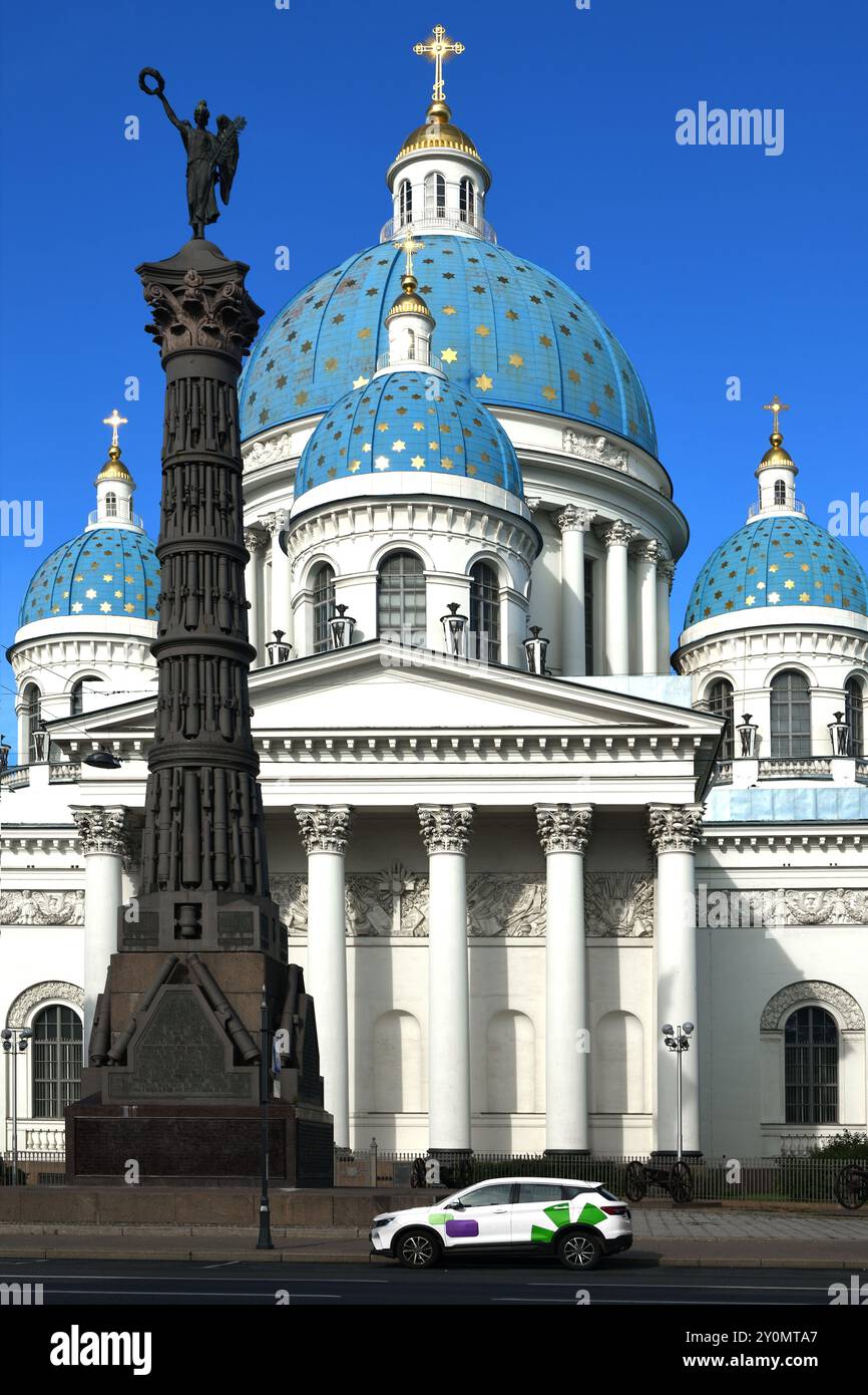 Glory column izmailovsky regiment hi-res stock photography and images ...