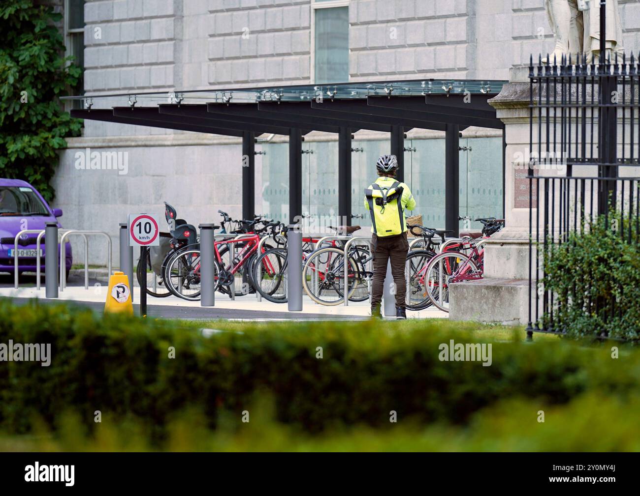Leinster house bike hi-res stock photography and images - Alamy
