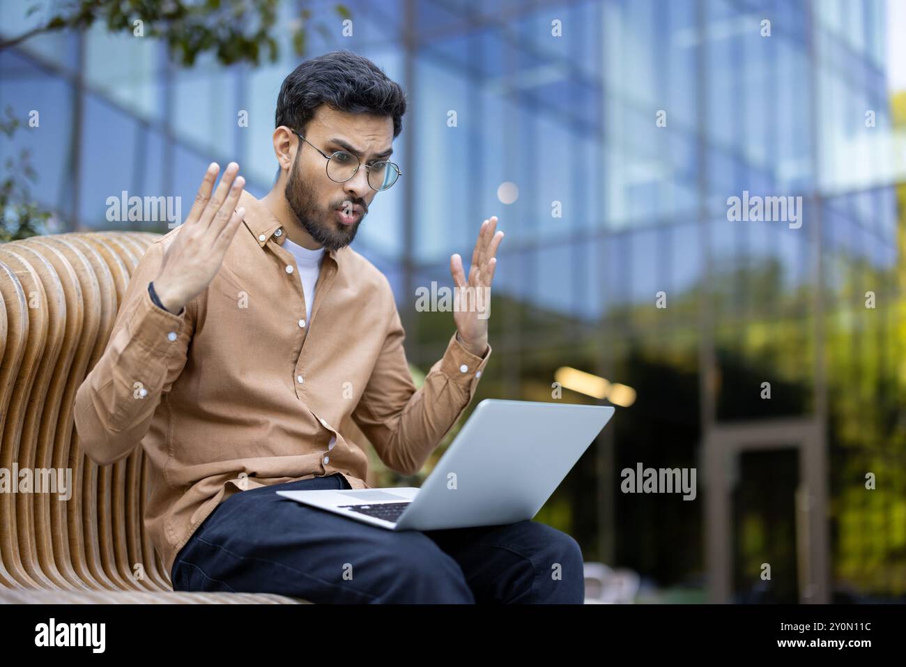Workplace mishap hi-res stock photography and images - Alamy