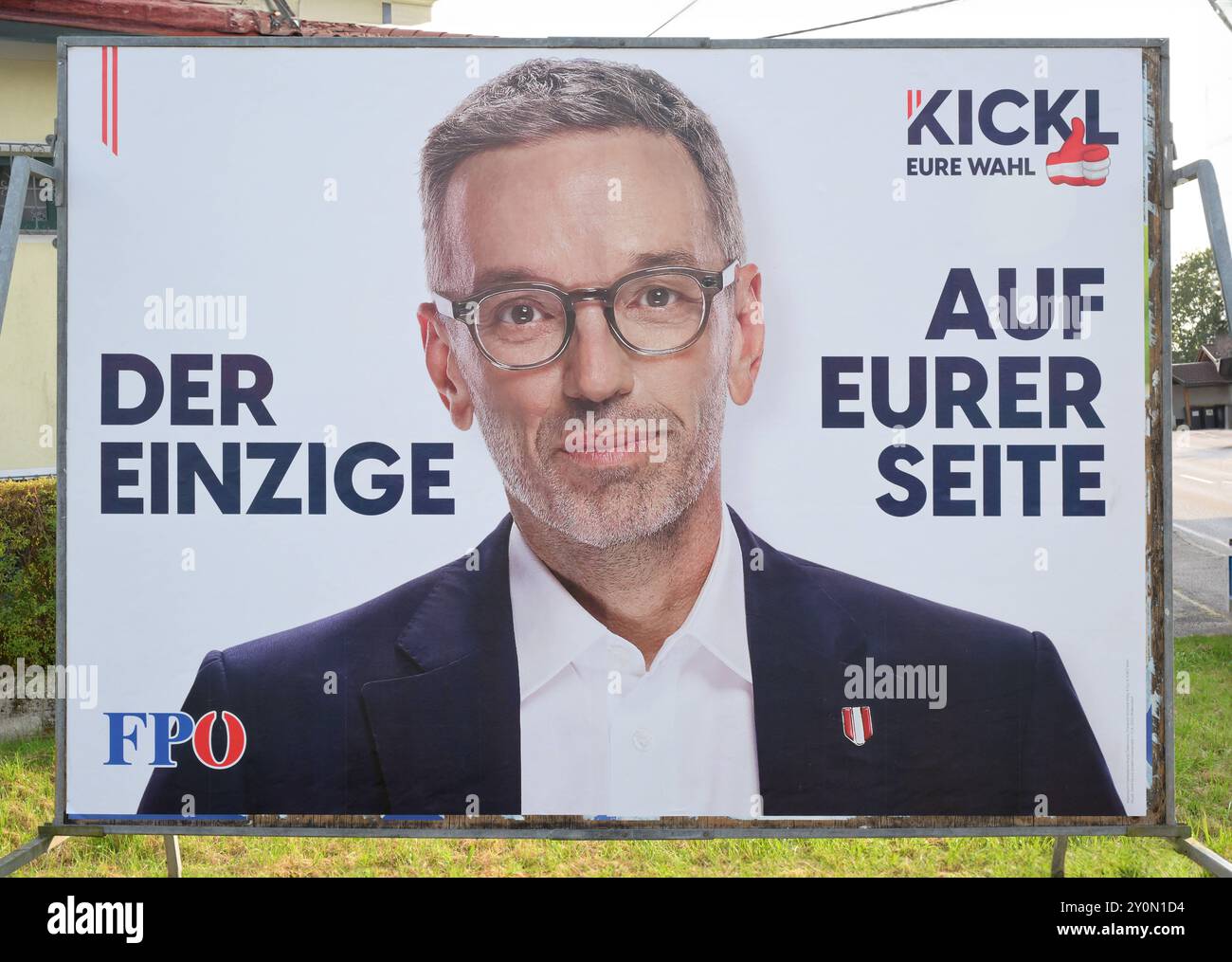 Wahlplakat zur Nationalratswahl, am 29. September 2024 in Österreich. Das Bild zeigt ein Plakat ...