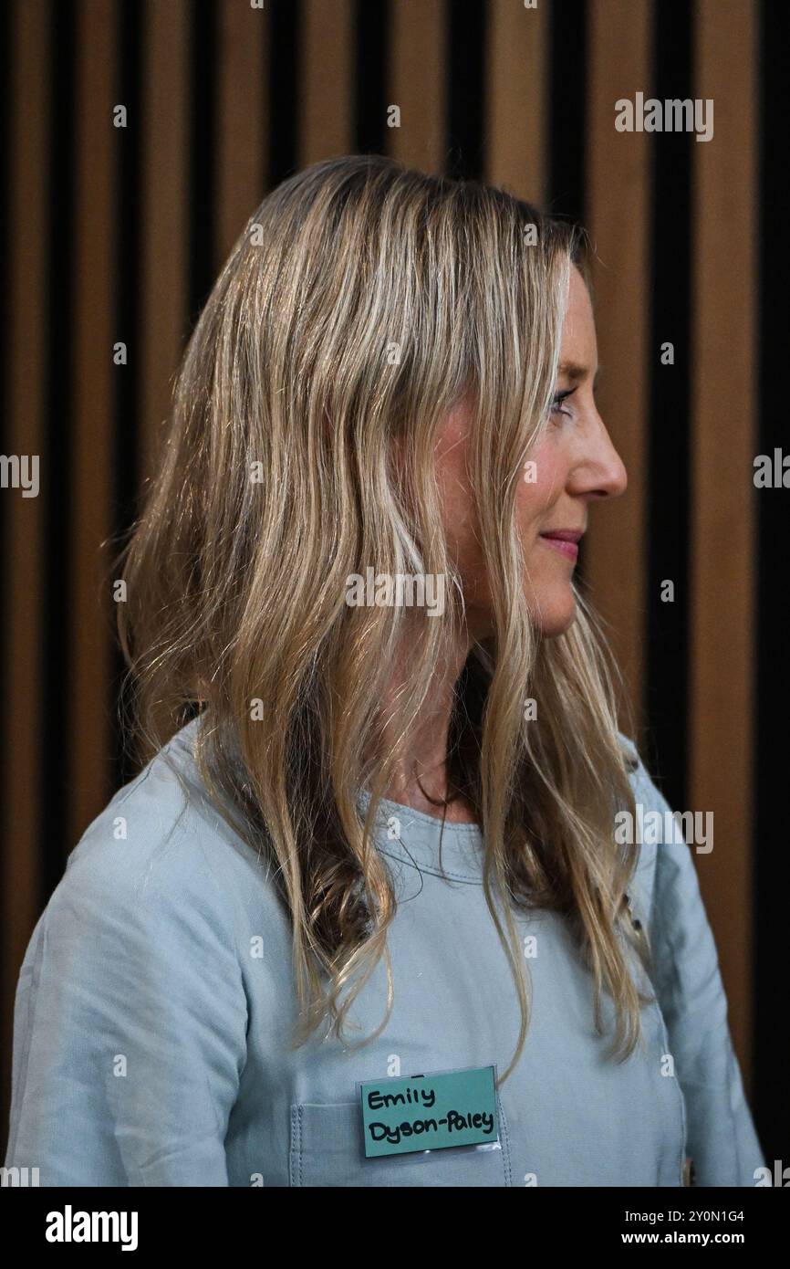 Dyson foundation hi-res stock photography and images - Alamy