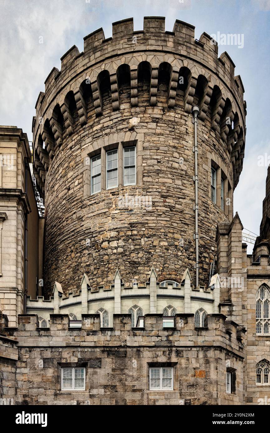 Record tower hi-res stock photography and images - Alamy
