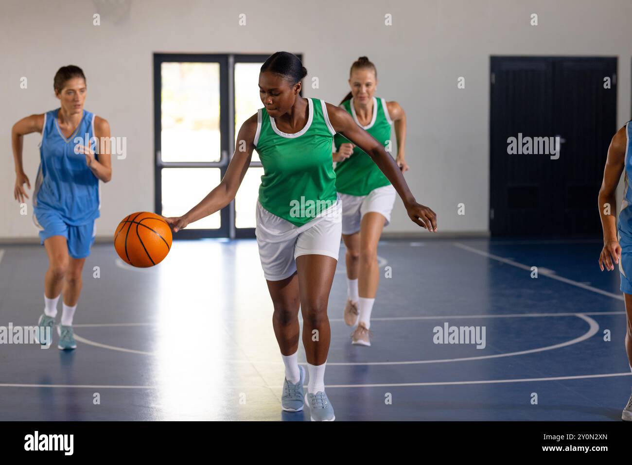 Indoor athletics game hi-res stock photography and images - Alamy