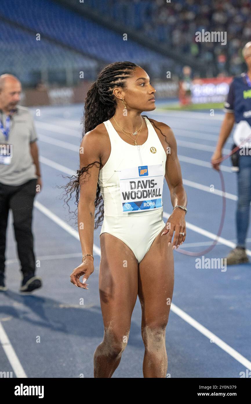 Tara davis woodhall hi-res stock photography and images - Alamy