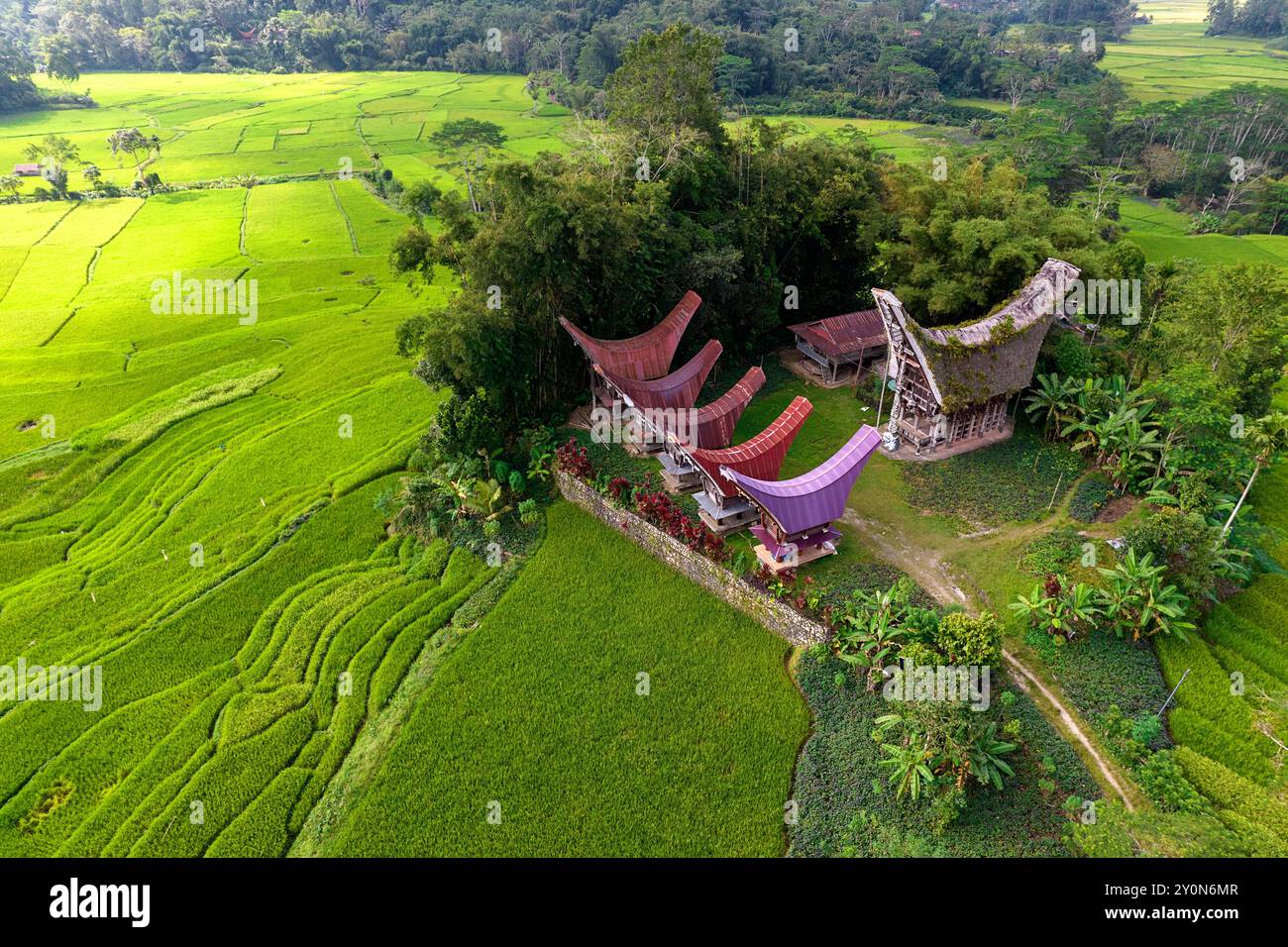 Beautiful landscape of Tanata Toraja in Sulawesi, spectacular ...
