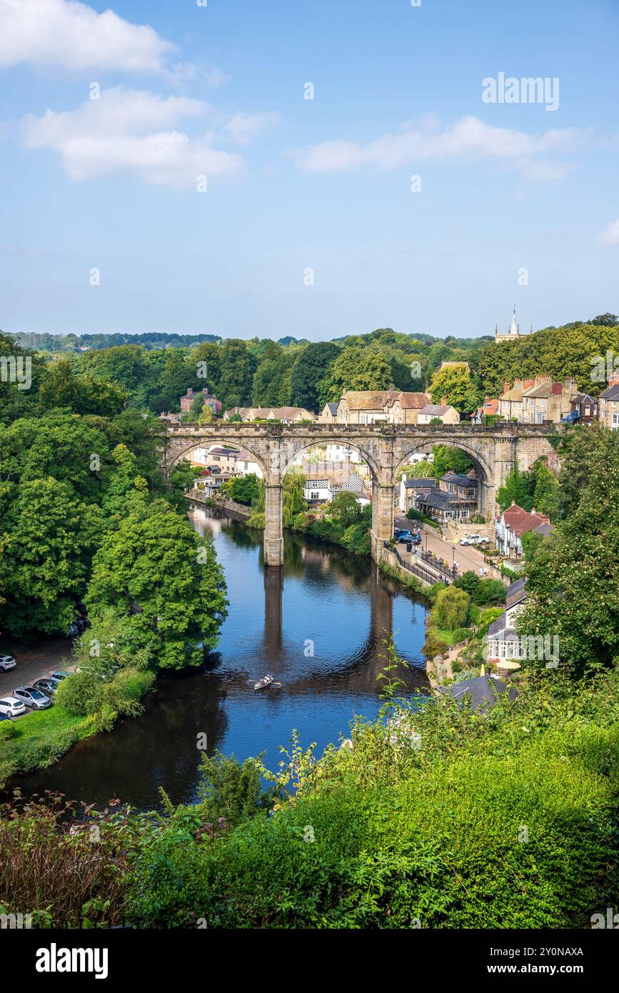 High view of the River Nidd and viaduct, Knaresborough, North Yorkshire ...