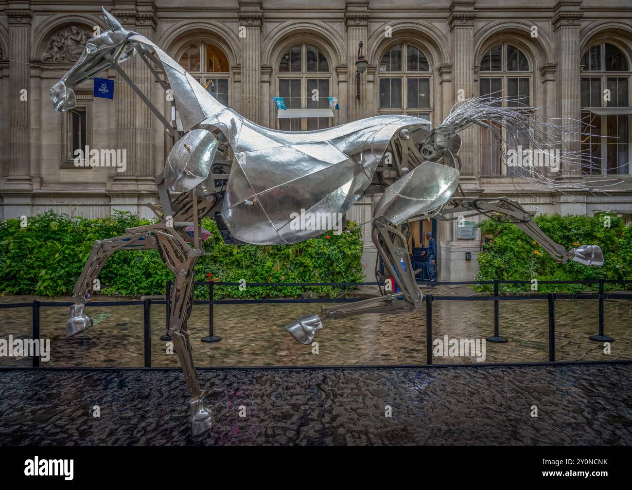 Paris, France - 08 30 2024: Paris city hall. Exhibition of Zeus, the metal horse from the ...
