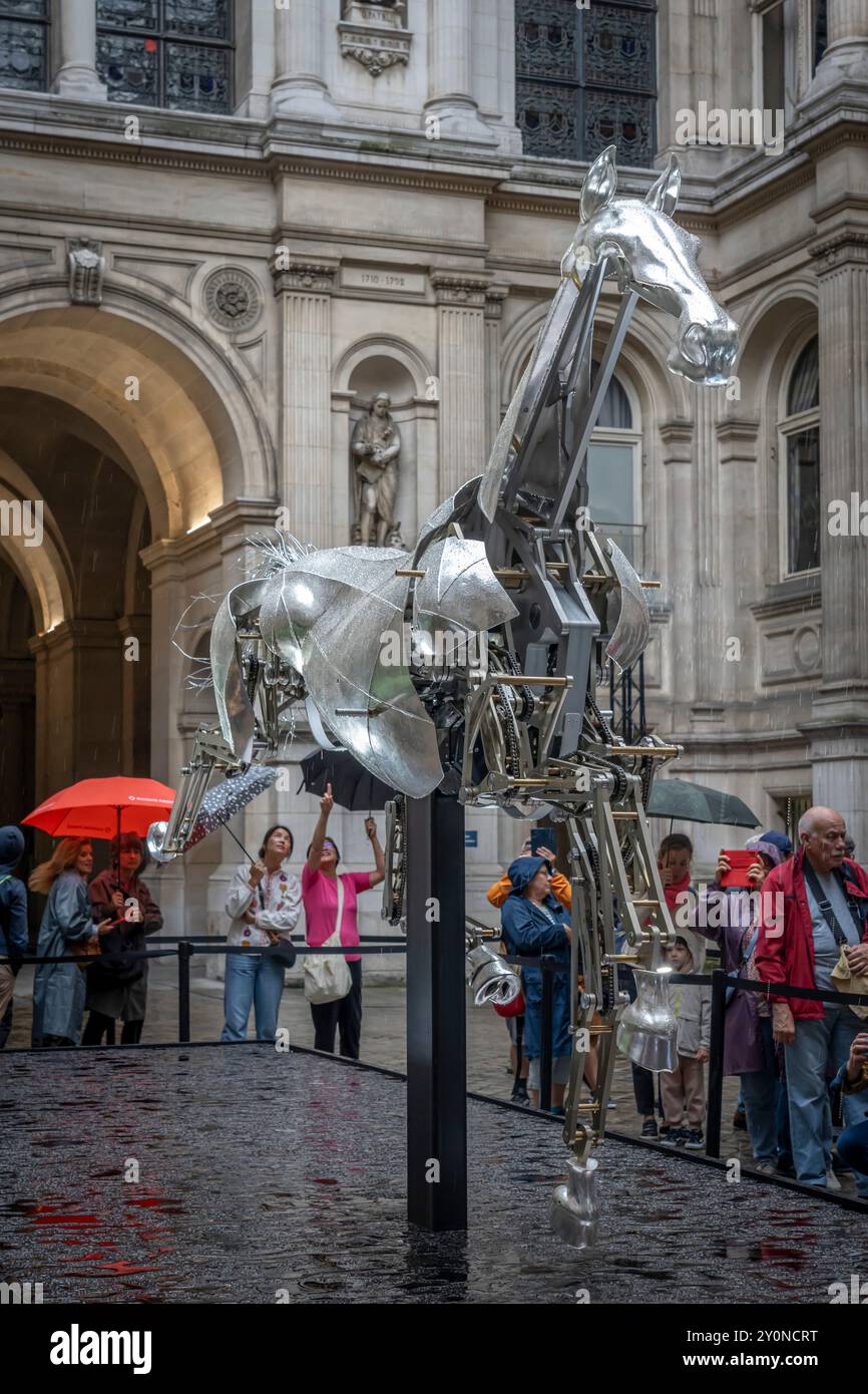 Paris, France - 08 30 2024: Paris city hall. Exhibition of Zeus, the metal horse from the ...