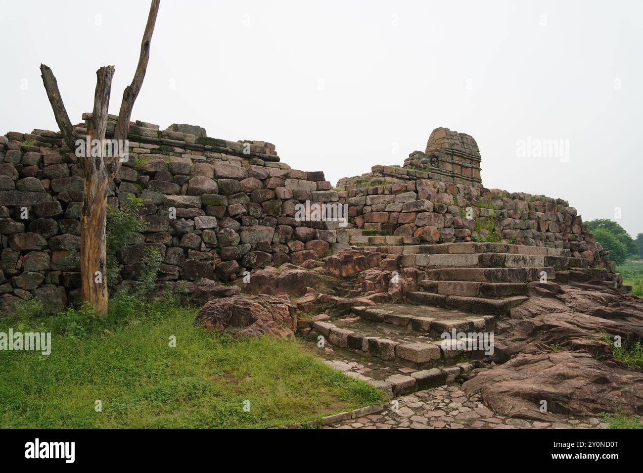 Chausath Yogini Temple. This temple is known as pre-Chandella period ...