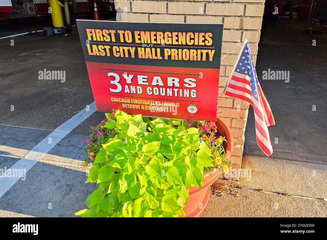 Chicago Firefighters Union Local 2 has signs outside of Chicago Fire ...