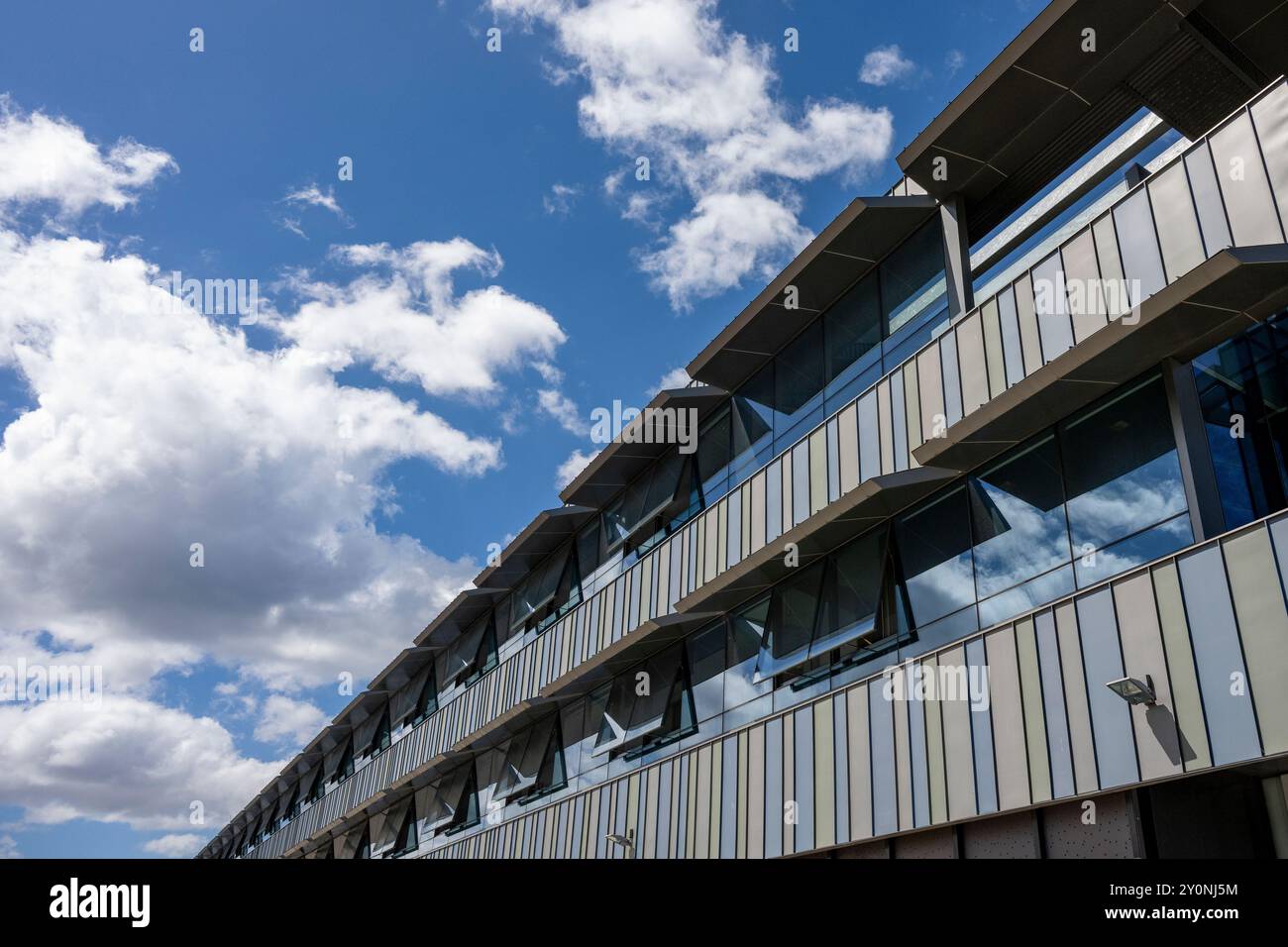 Exterior walls of the University of Tasmania - Institute for Marine and ...