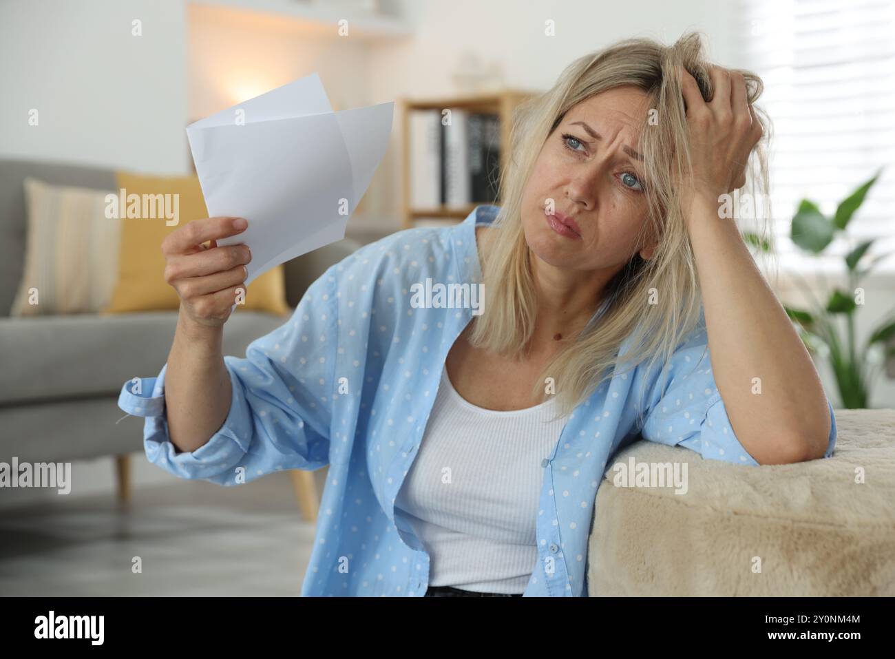 Waving paper hi-res stock photography and images - Alamy