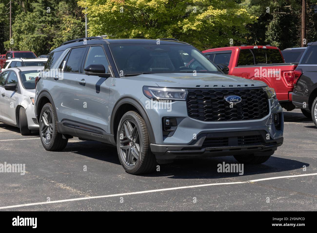 Indianapolis - September 1, 2024: Ford Explorer ST-Line 4WD SUV display ...