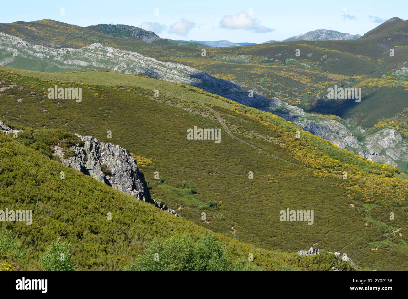 Cantabrian Mountains range (Alto Sil, León) in Northern Spain Stock ...