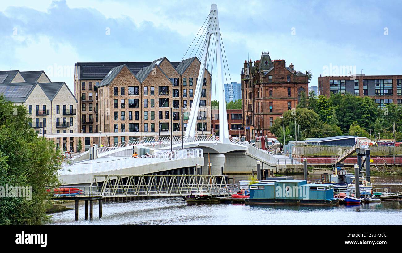 Glasgow, Scotland, UK. 3rd September, 2024. The new bridge "The Govan ...