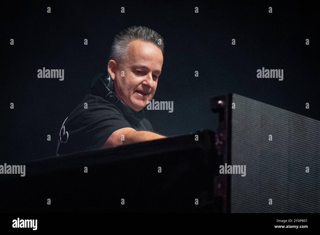 Dj sash hi-res stock photography and images - Alamy