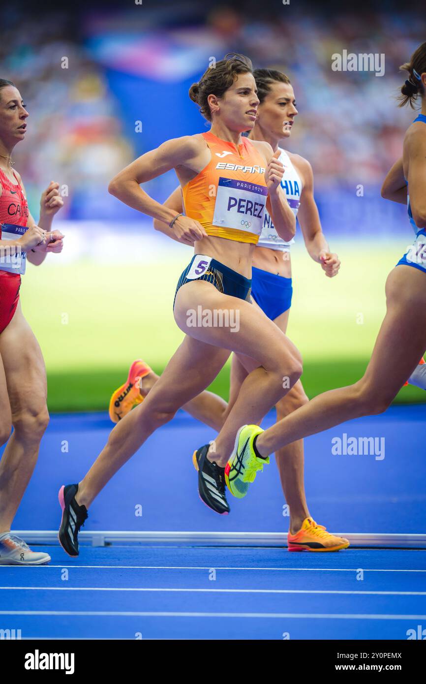 Marta Perez participating in the 1500 meters at the Paris 2024 Olympic Games Stock Photo - Alamy