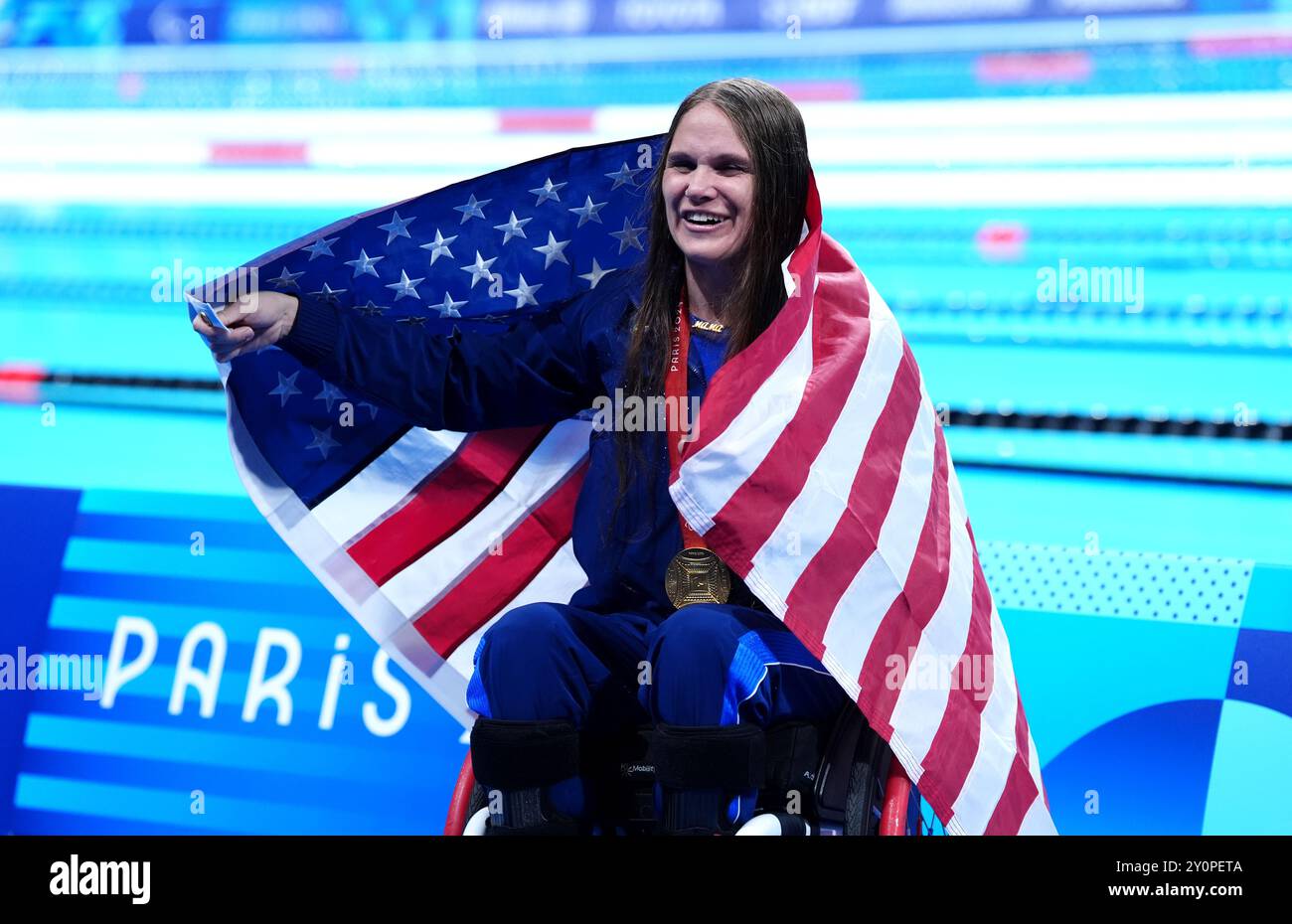 Womens 100m backstroke s9 hi-res stock photography and images - Alamy