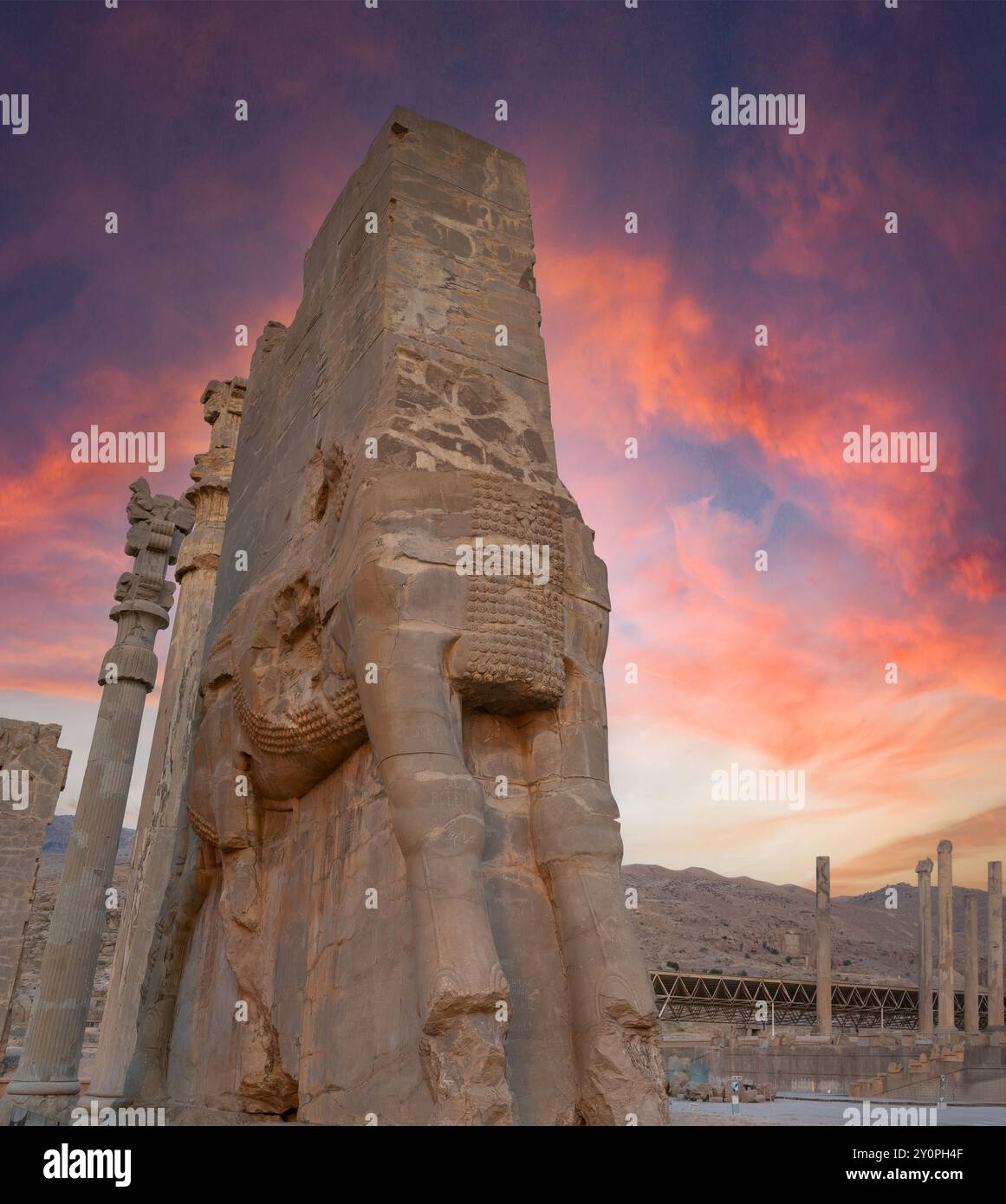 Ancient statues of a lamassu creature at the Gate of All Nations in ...