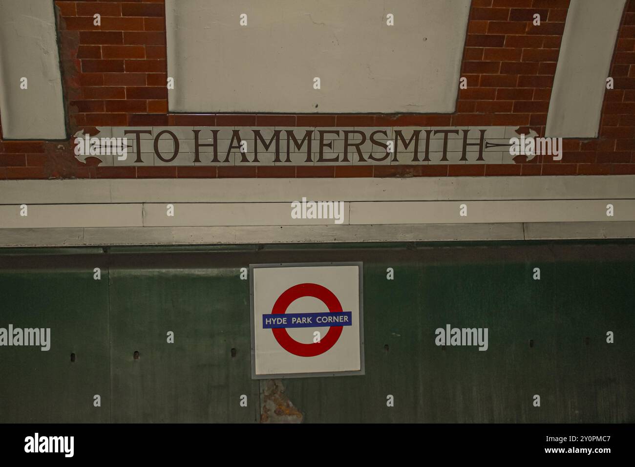 Hyde Park Corner station Stock Photo - Alamy