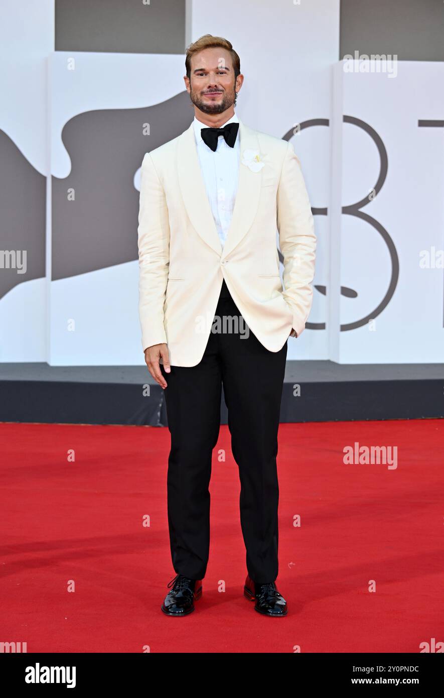 Venice, 81st Venice Film Festival 2024 - red carpet Diva e Donna Award ...