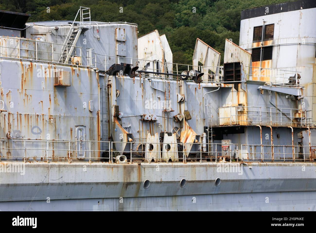 Ehemalige Fregatte Primauguet D644, Fregatte de lutte anit-sous-marin ...