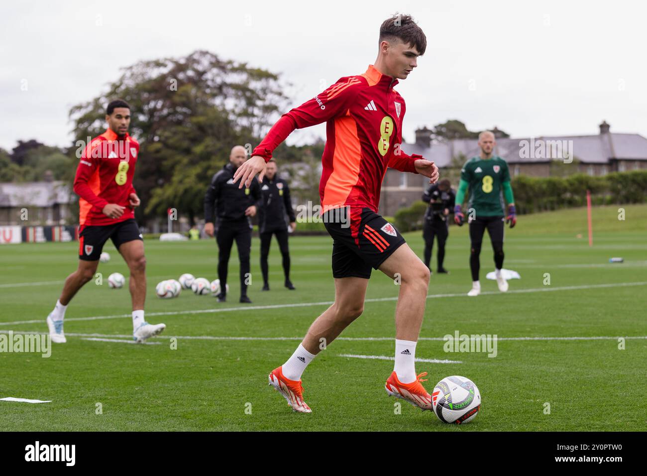 PONTYCLUN, WALES - 03 SEPTEMBER 2024: Wales' Charlie Crew during a ...