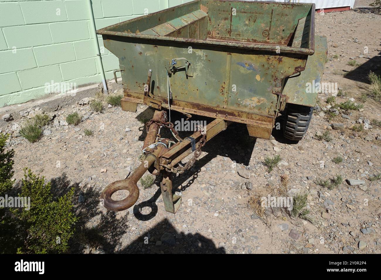 Quality construction shows in this Vietnam era Army trailer ...