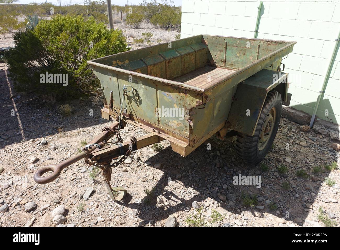 Quality construction shows in this Vietnam era Army trailer ...